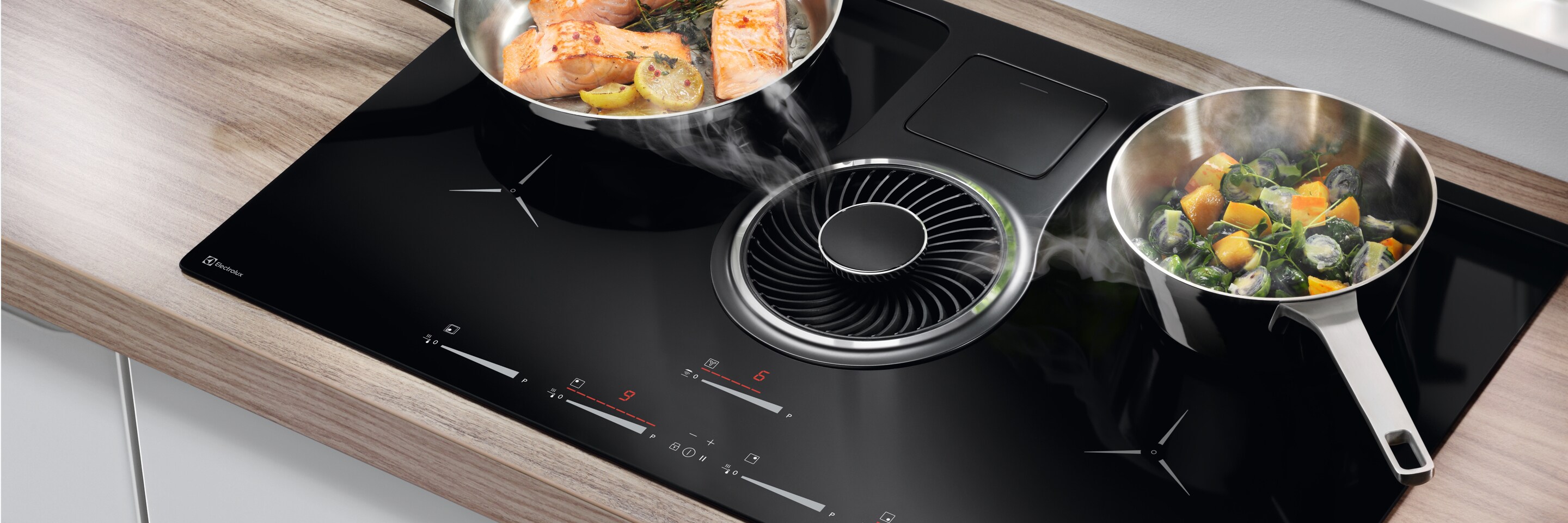 Plite mixte inductie si gaz | Electrolux